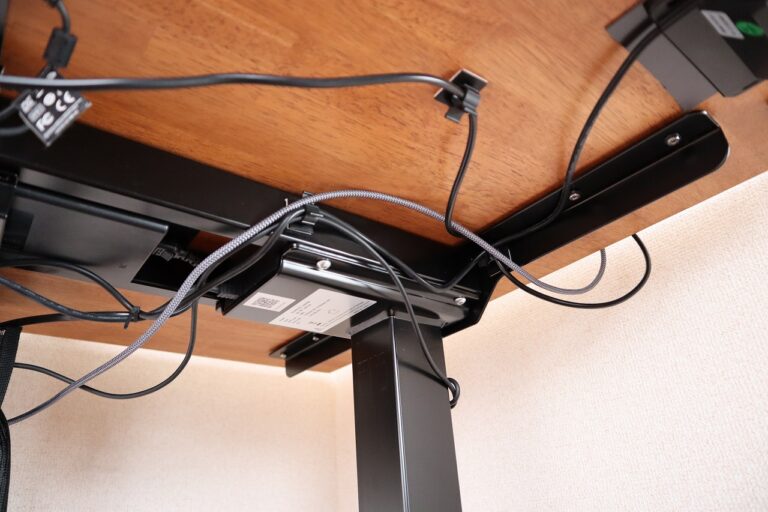 Preductsのトレイをレビュー【WindowsPCをクラムシェル運用】 | コモバ